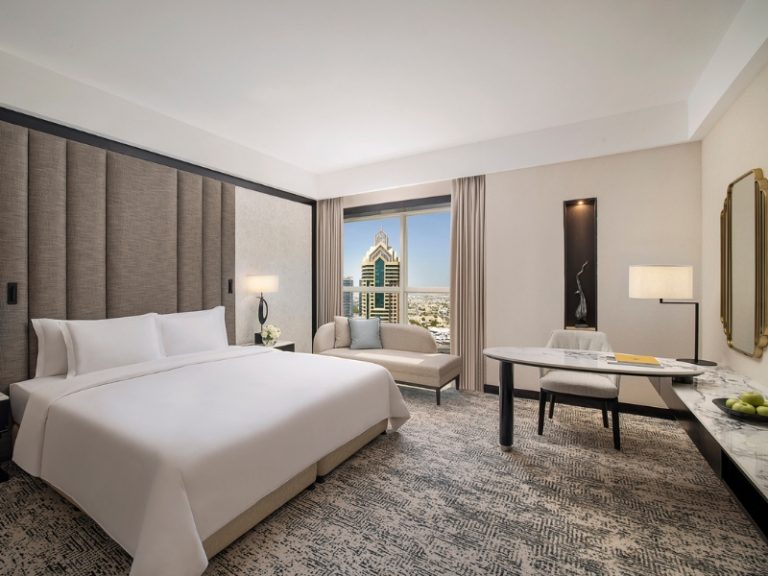 Dusit Thani Dubai Hotel in Dubai, UAE – Dusit Hotels and Resorts