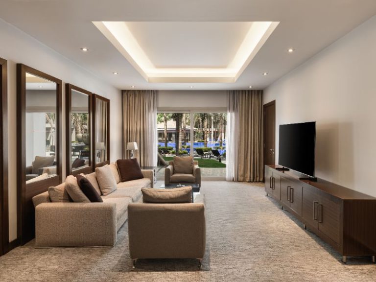 Dusit Thani Lakeview Cairo, Egypt - Dusit Hotels and Resorts